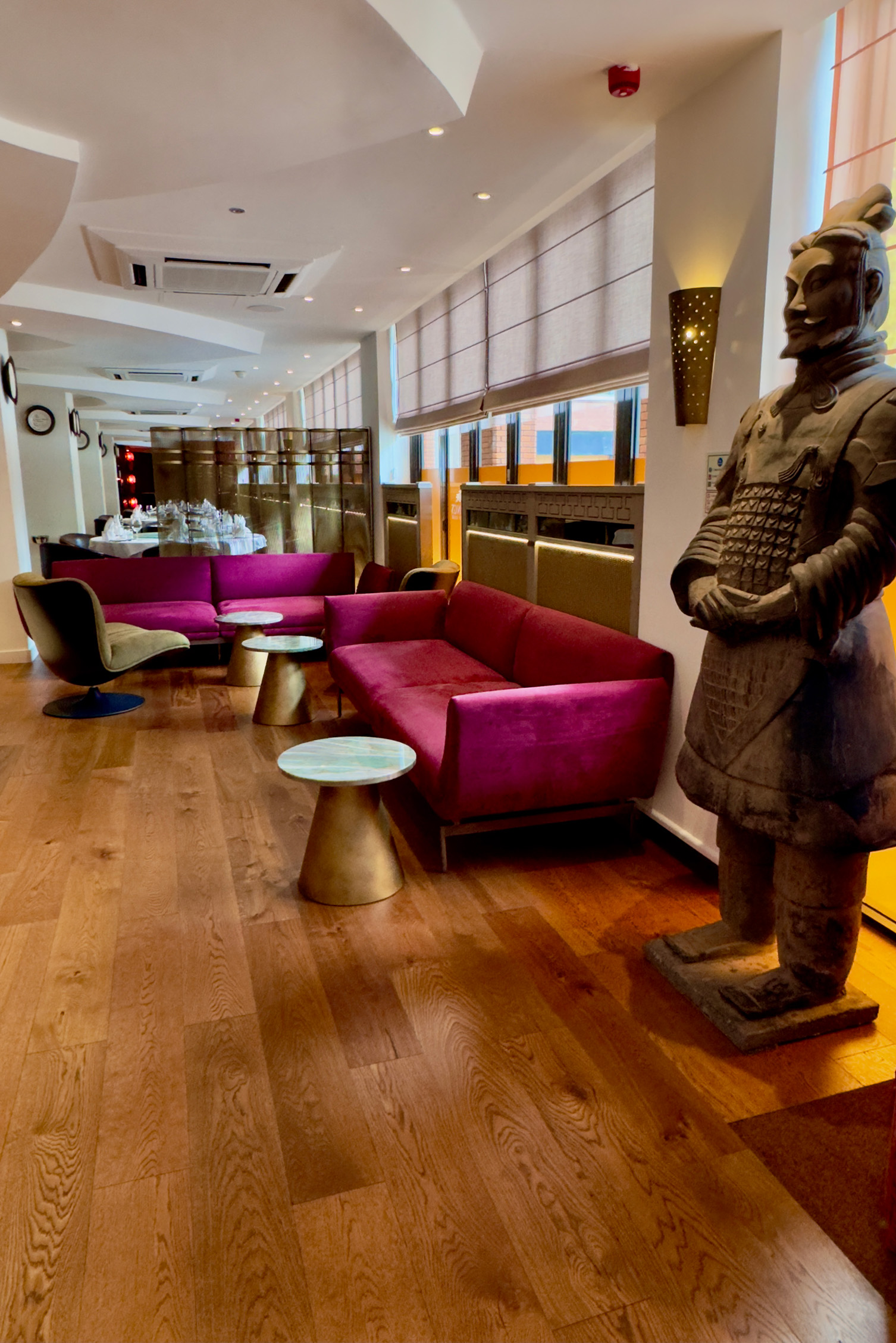 About Us – Wings Lincoln Square – Manchester – Contemporary Cantonese